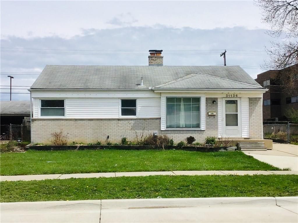 31136 Lyons Cir E, Warren, MI 48092 - See Est. Value, Schools & More