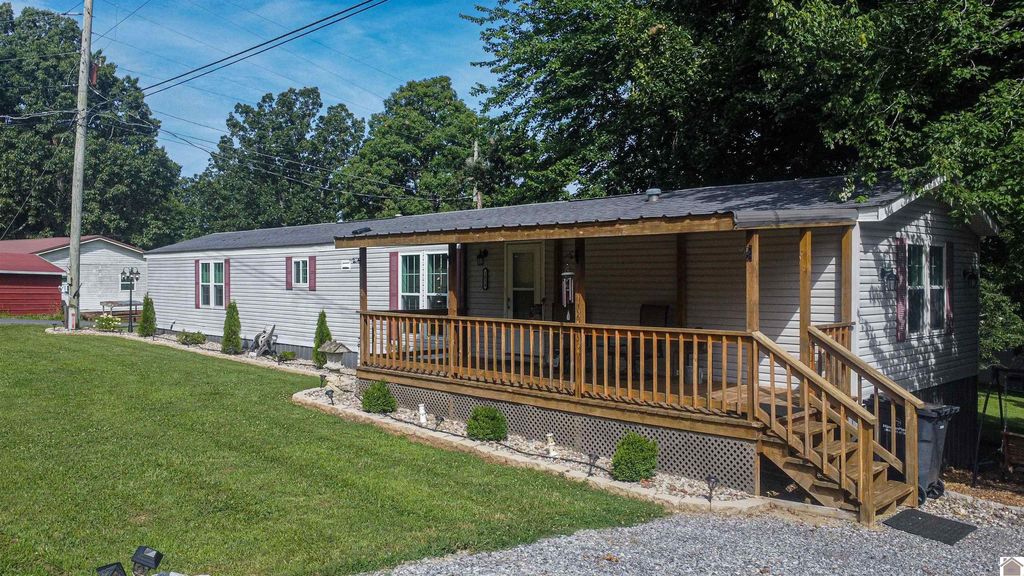 1002 & 1024 Chestnut Oak Rd, Kuttawa, KY 42055 | MLS# 127472 | Trulia