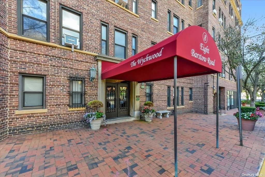 8 Barstow Road UNIT 2C, Great Neck, NY 11021 | MLS# 3509947 | Trulia