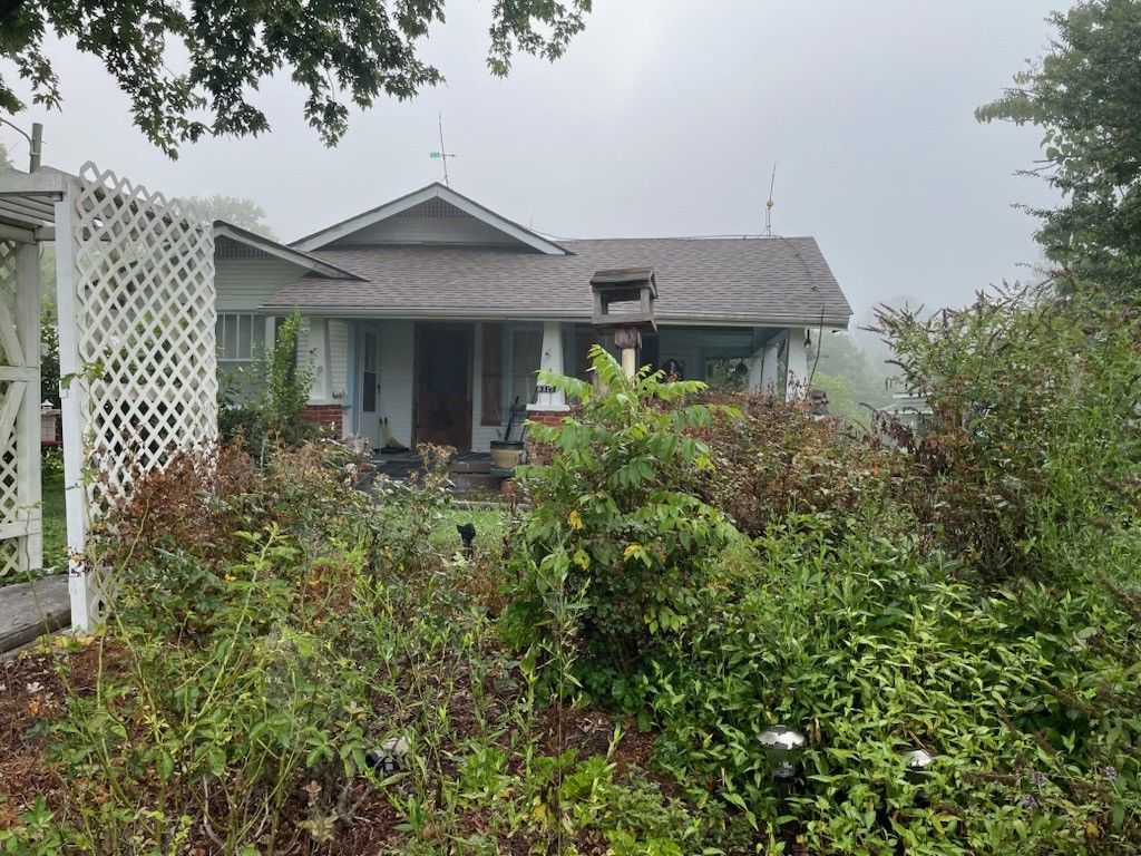 6317 Spring Place Rd SE, Cleveland, TN 37323 - See Est. Value, Schools ...