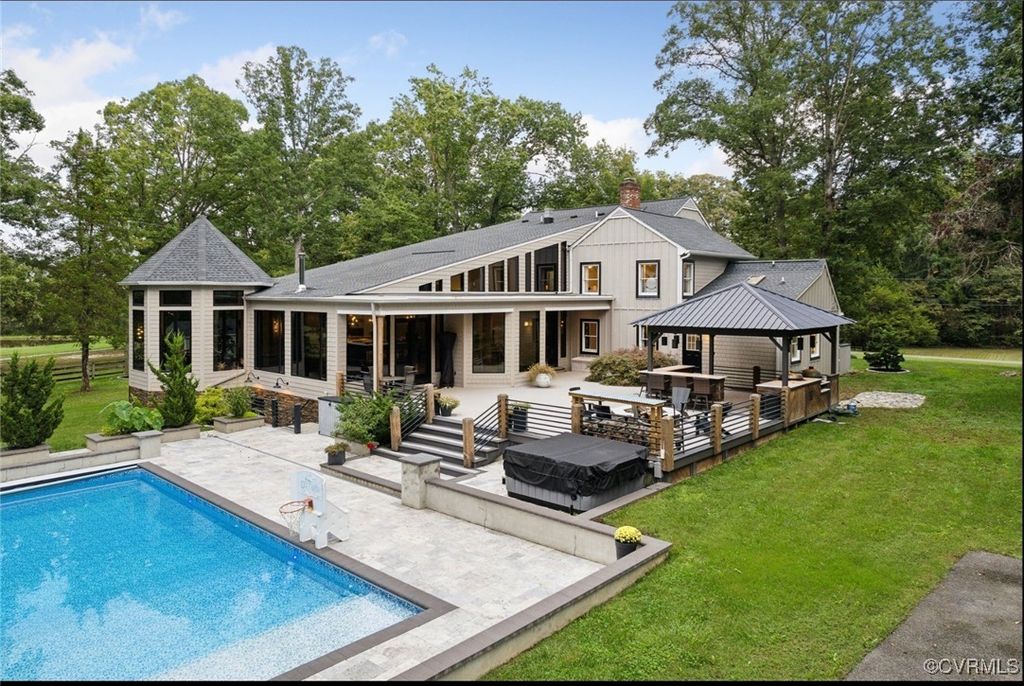 1554 Oak Grove Dr, Manakin Sabot, VA 23103 - See Est. Value, Schools & More