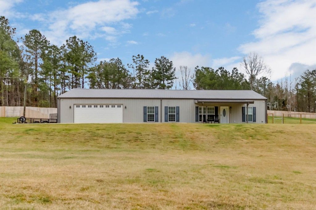 2268 County Road 15, Bankston, AL 35542 - See Est. Value, Schools & More