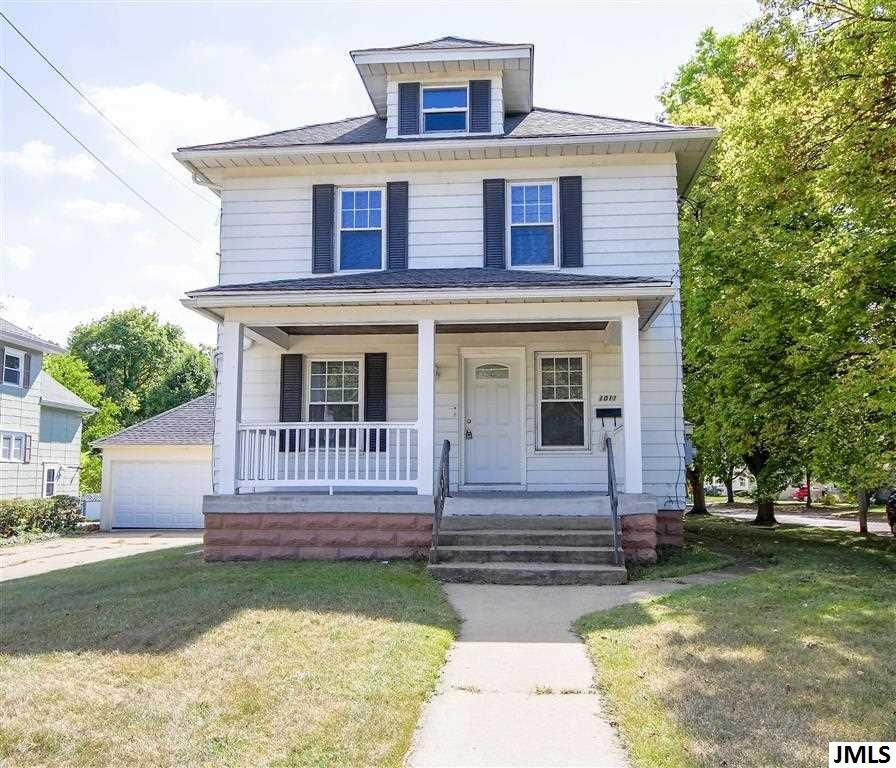 1011 Wildwood Ave, Jackson, MI 49202 - See Est. Value, Schools & More