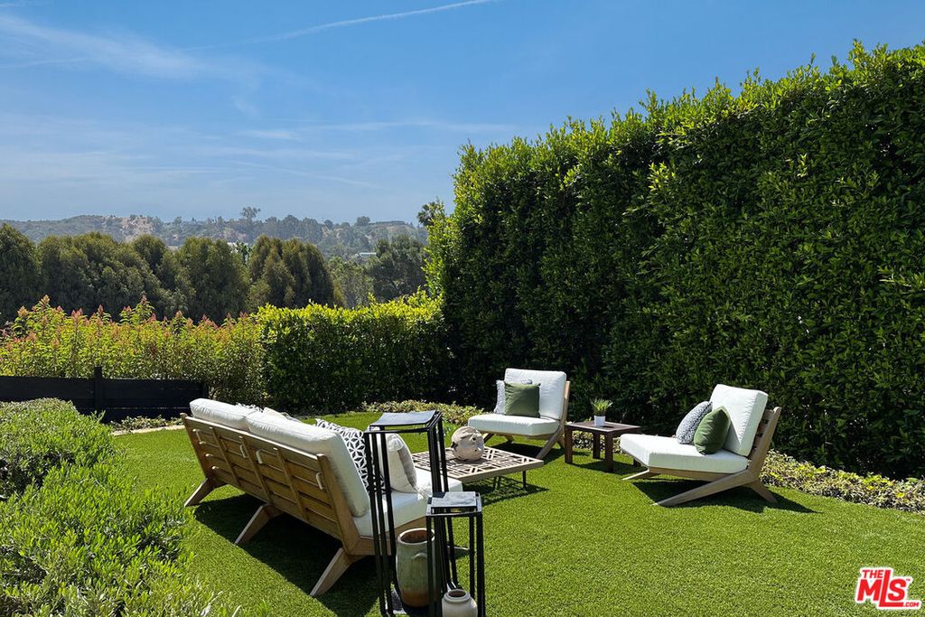 2614 Zorada Dr, Los Angeles, CA 90046 Single-Family Home for Sale | MLS ...