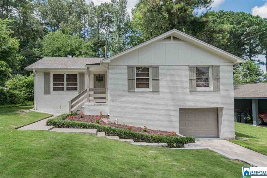 1304 Laurence St, Birmingham, AL 35210 - See Est. Value, Schools & More