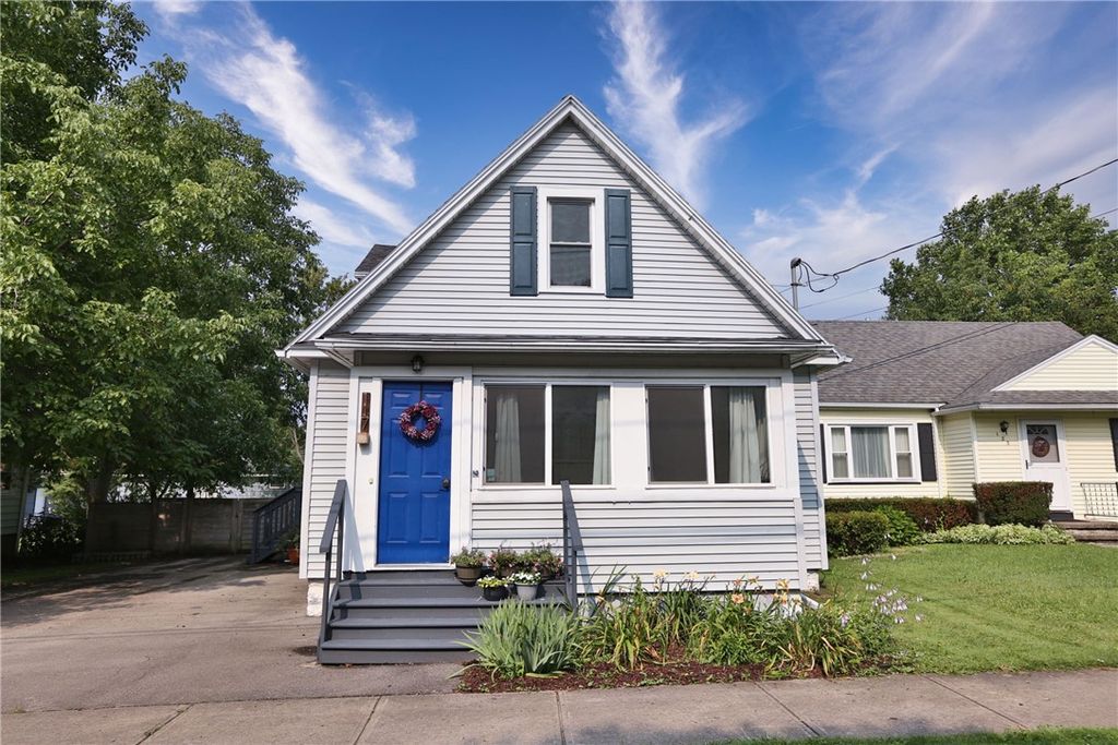 117 Knapp Ave, Rochester, NY 14609 - See Est. Value, Schools & More