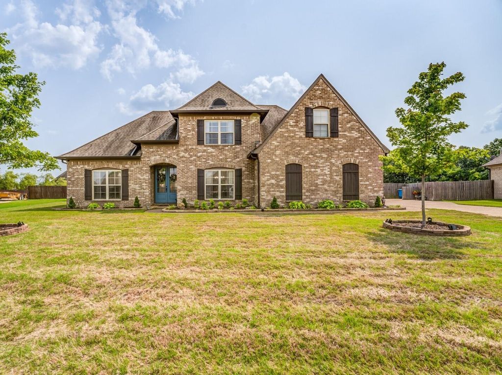 12675 Cambracrest Ln, Arlington, TN 38002 - See Est. Value, Schools & More