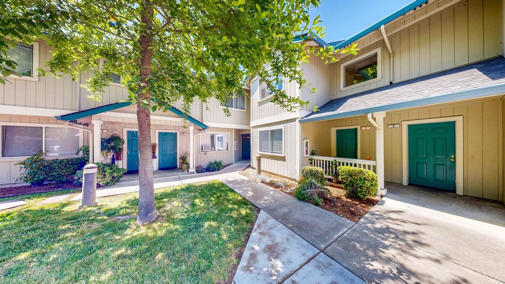 2153-2155 Meadowbrook Ct #4, Santa Rosa, CA 95403 | Trulia