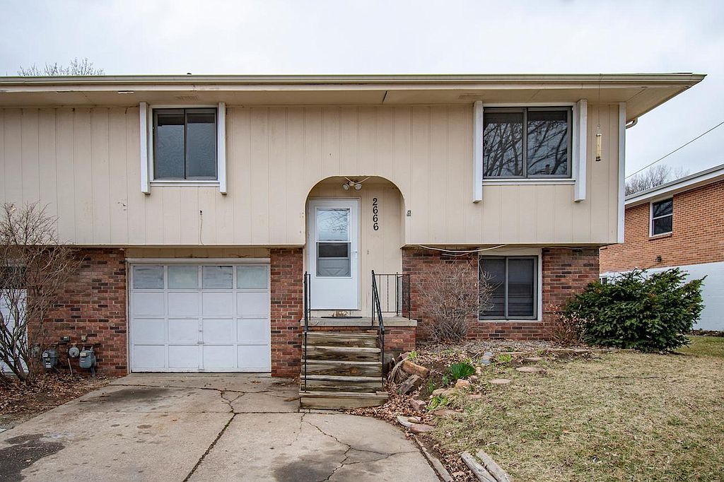 2666 N 93rd St, Omaha, NE 68134 - See Est. Value, Schools & More
