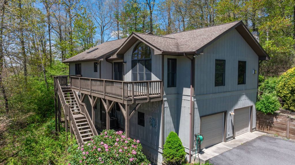 1521 Old Jonas Ridge Rd, Newland, NC 28657 | MLS# 11259253 | Trulia