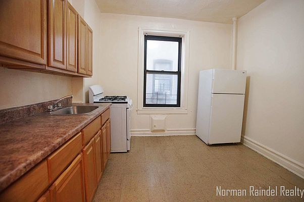505 Rockaway Pkwy B9 Brooklyn Ny 11212 See Est Value Schools And More