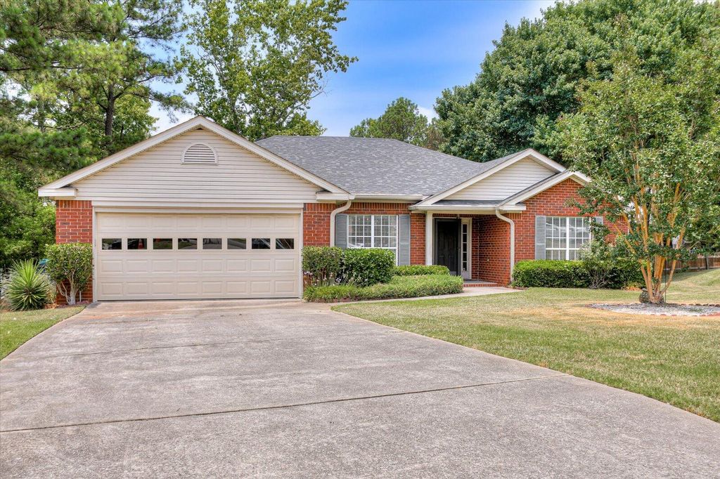 556 LEEWARD Court, Evans, GA 30809 - See Est. Value, Schools & More