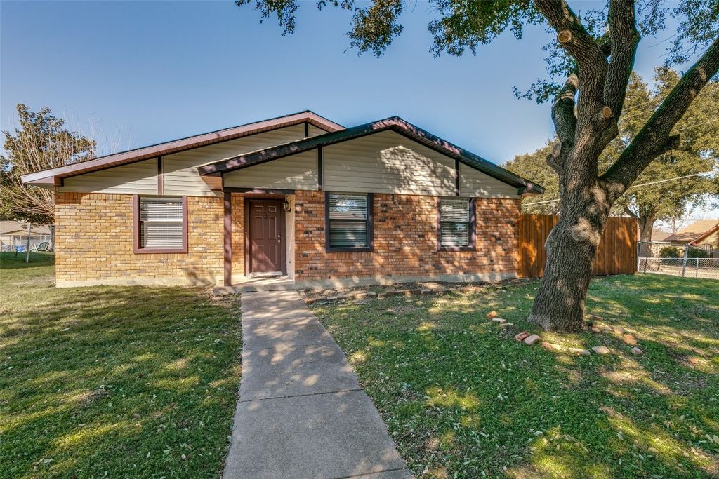 3015 Mesa View Dr, Dallas, TX 75241 - See Est. Value, Schools & More