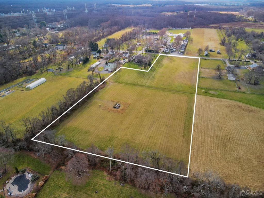 67 Davidson Mill Rd, North Brunswick, NJ 08902 | MLS# 2406156R | Trulia