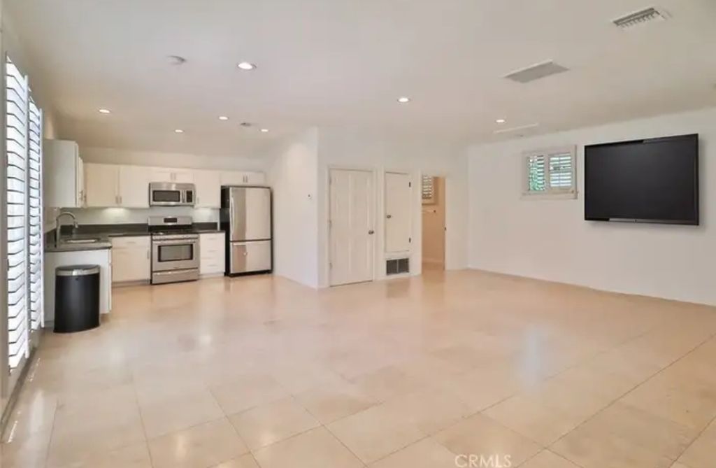 17141 Superior St #ADU, Northridge, CA 91325 | Trulia