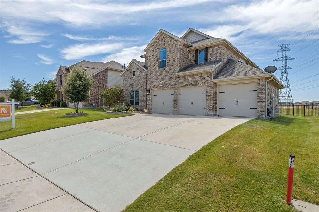 14901 Seventeen Lakes Blvd, Roanoke, TX 76262 | Trulia