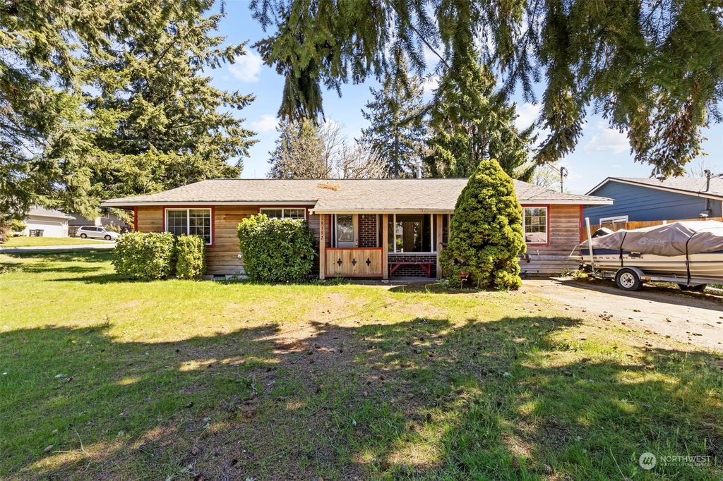 19192 Karl Place NE, Poulsbo, WA 98370 - See Est. Value, Schools & More