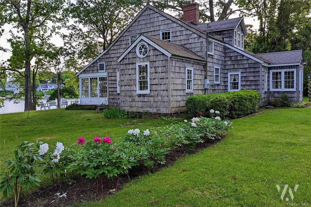 2500 Hobart Road, Southold, NY 11971 | Trulia