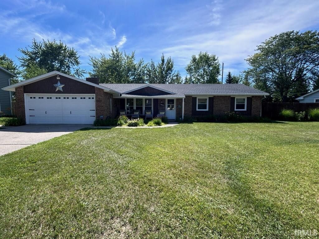 3633 Inwood Dr, Fort Wayne, IN 46815 - See Est. Value, Schools & More