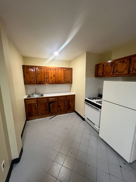 445 S 4th Ave #3H, Mount Vernon, NY 10550 - See Est. Value, Schools & More