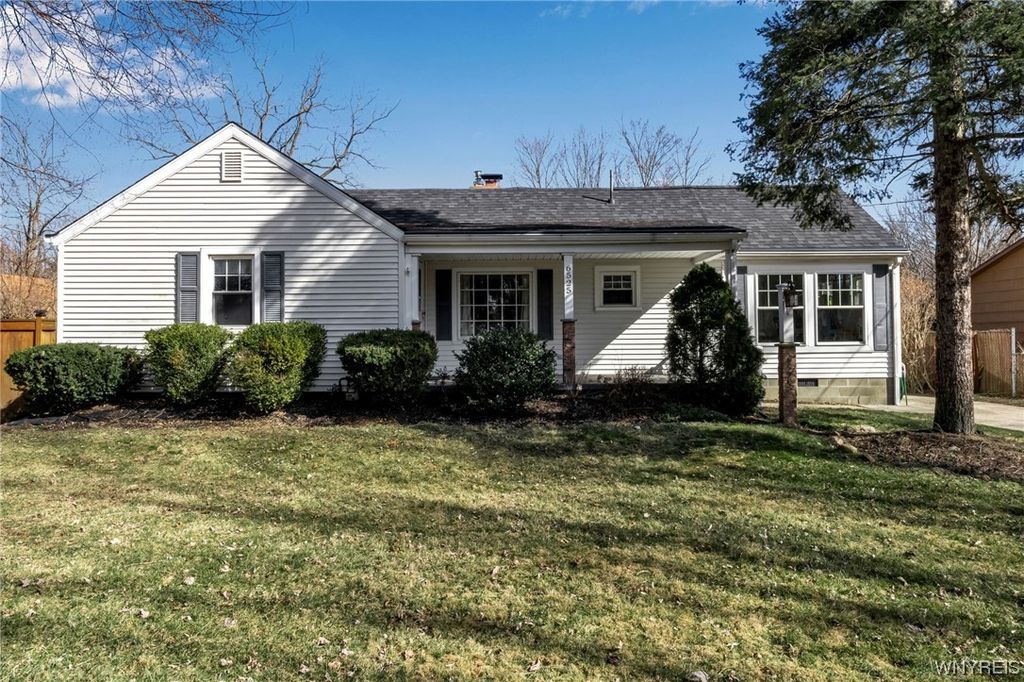 6525 Versailles Rd, Lake View, NY 14085 - See Est. Value, Schools & More