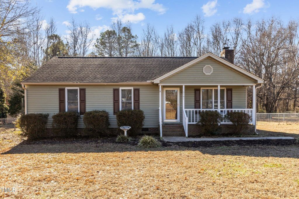 2100 Lee St, Clayton, NC 27520 - See Est. Value, Schools & More
