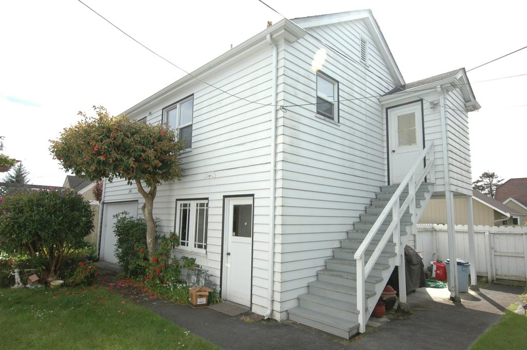 2416 F St, Eureka, CA 95501 | Trulia