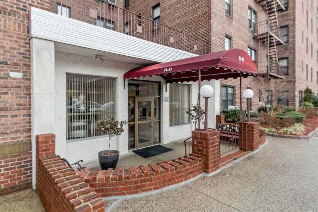 7111 Yellowstone Blvd #6A, Flushing, NY 11375 - See Est. Value, Schools ...
