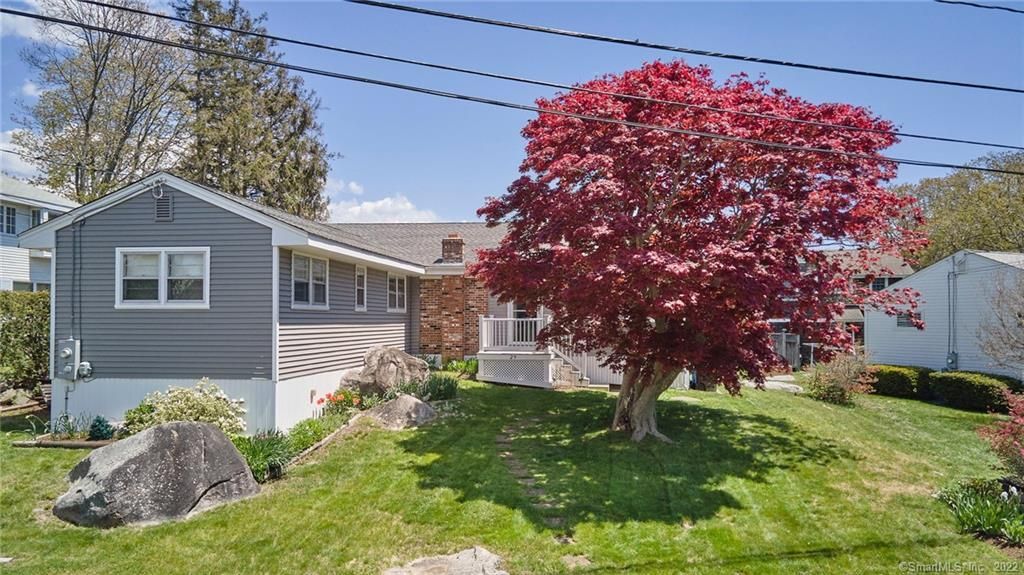 29 Ridge Rd, Groton, CT 06340 - See Est. Value, Schools & More