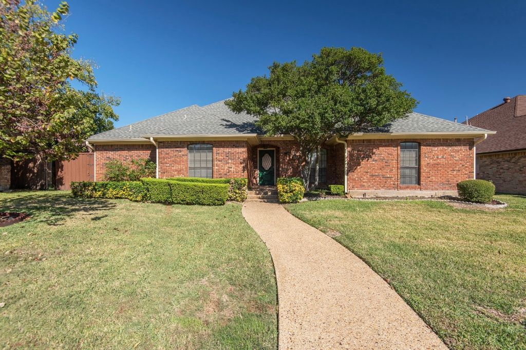 4137 Dundee Ln, Plano, TX 75093 - See Est. Value, Schools & More