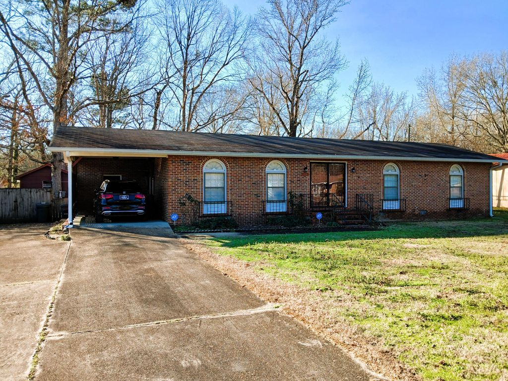 1204 S South Perkins Rd, Columbus, MS 39705 | MLS# 26-113 - Trulia | Trulia