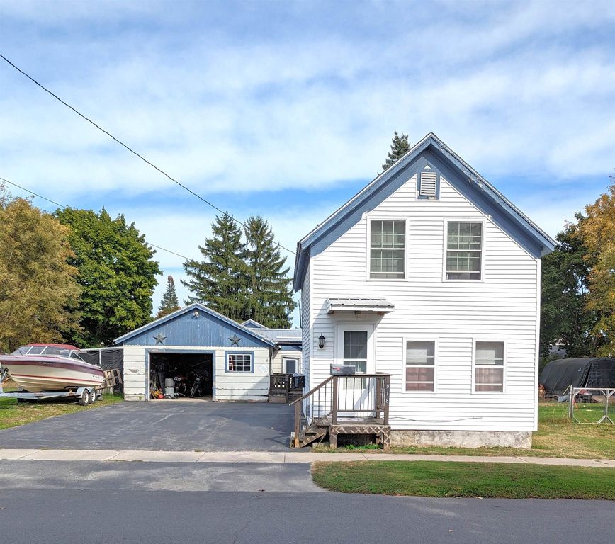 918 Congress St, Ogdensburg, NY 13669 | MLS# 49055 | Trulia