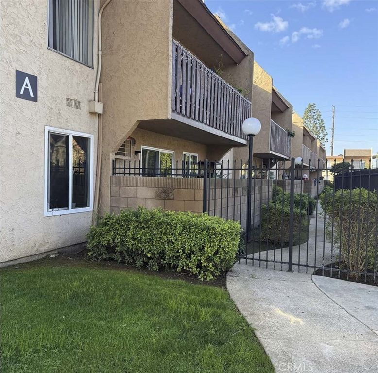 801 S Lyon St #21-A-123, Santa Ana, CA 92705 | MLS# OC26001930 - Trulia ...