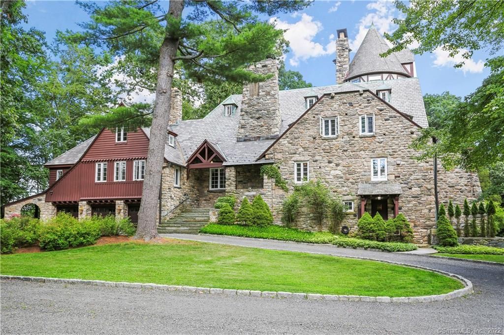 271 Hunting Ridge Road, Stamford, CT 06903 - See Est. Value, Schools & More