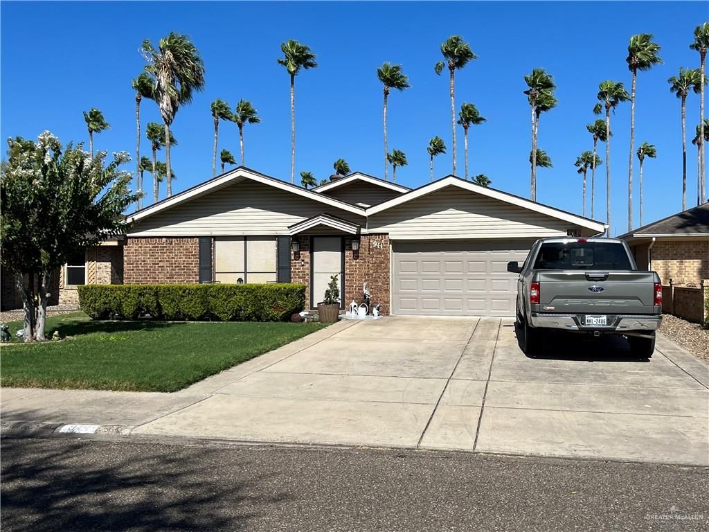 911 Citrus Dr, Alamo, TX 78516 - See Est. Value, Schools & More