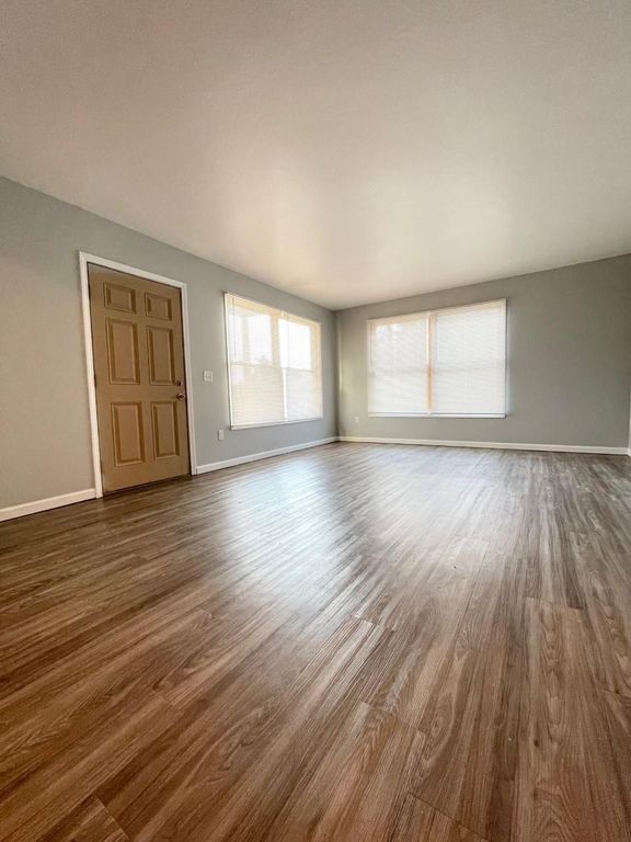 6201 Garden Rd #B18, Maumee, OH 43537 - See Est. Value, Schools & More