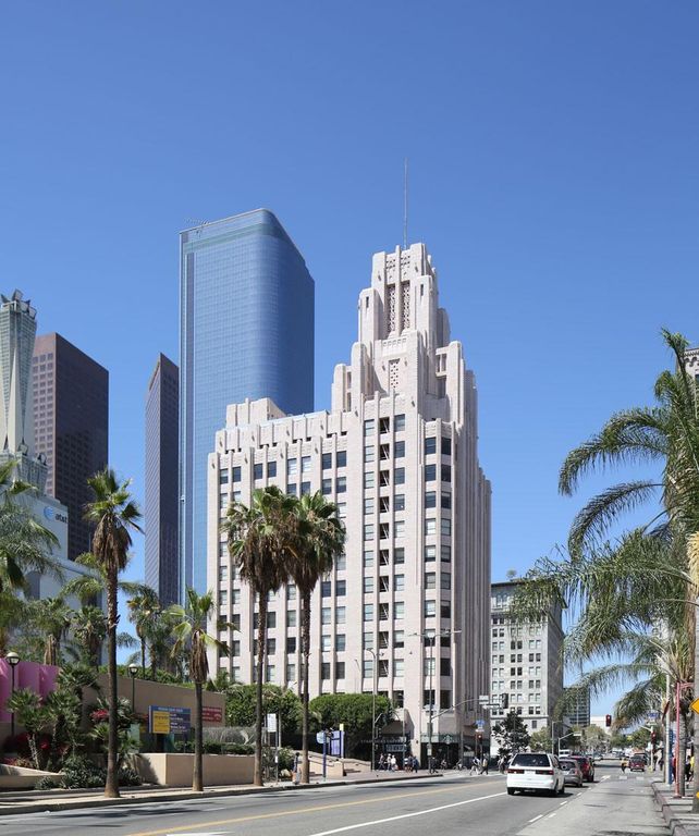 411 W 5th St #05c2fdb5e, Los Angeles, CA 90013 - See Est. Value ...