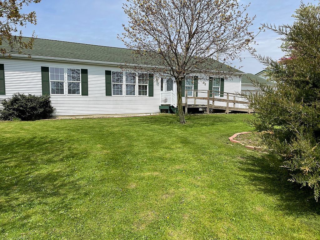 23950 N 900 East Rd, Collison, IL 61831 - See Est. Value, Schools & More