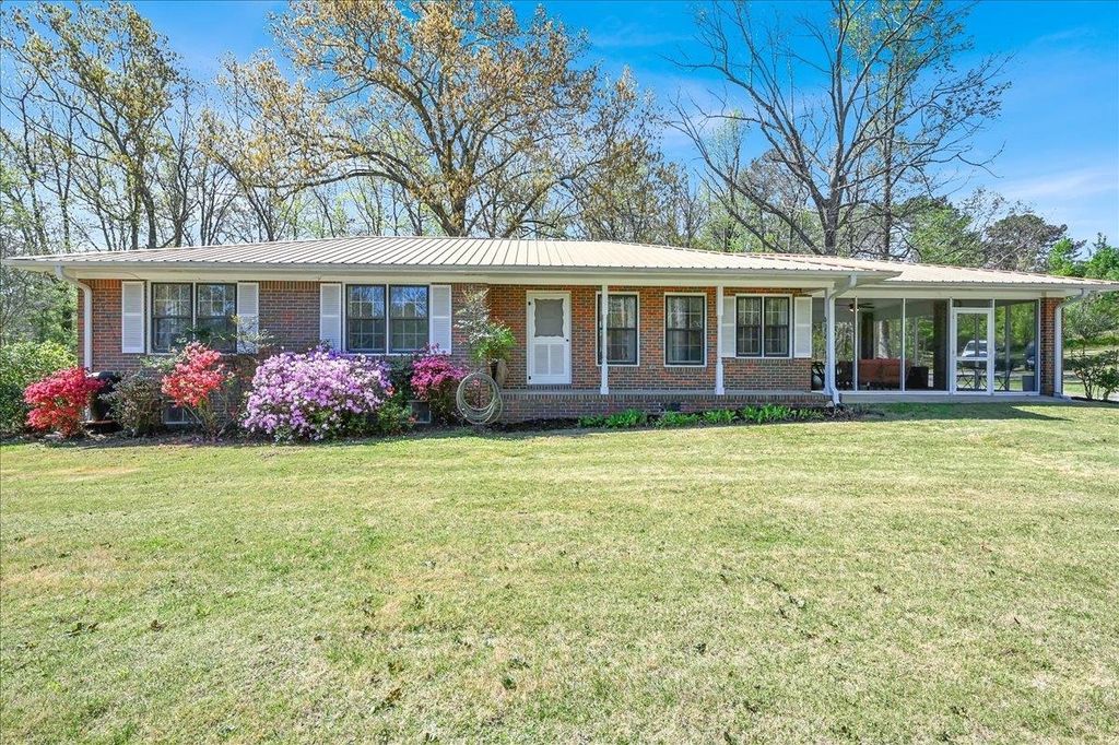 82 County Road 1273, Cullman, AL 35057 - See Est. Value, Schools & More