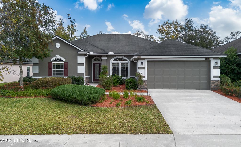 3323 RIDGEVIEW Drive, Green Cove Springs, FL 32043 - See Est. Value ...