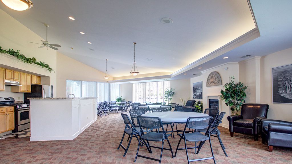 1501 S Wolf Rd #1425-25-258, Prospect Heights, IL 60070 - See Est ...