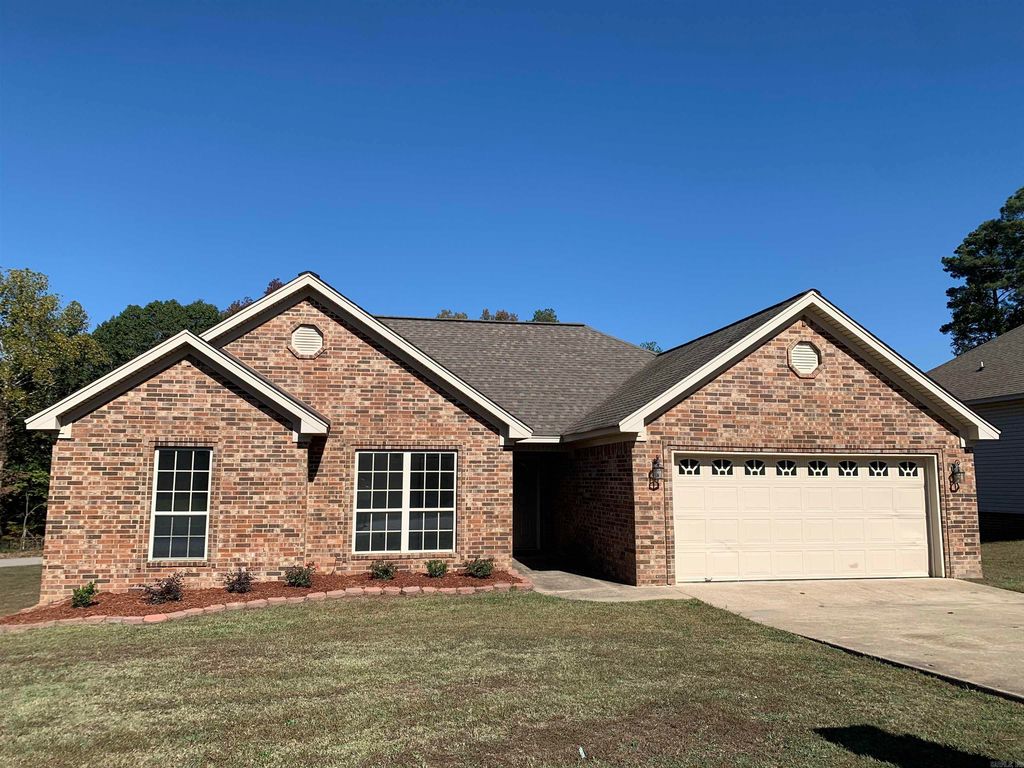 1124 Jw Cv, Benton, AR 72019 - See Est. Value, Schools & More