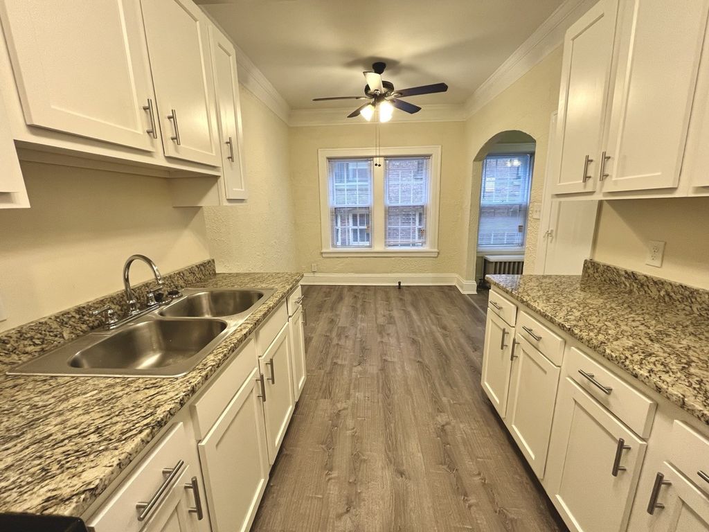 2477 & 2489 E Overlook Rd #77-204, Cleveland, OH 44106 - See Est. Value ...