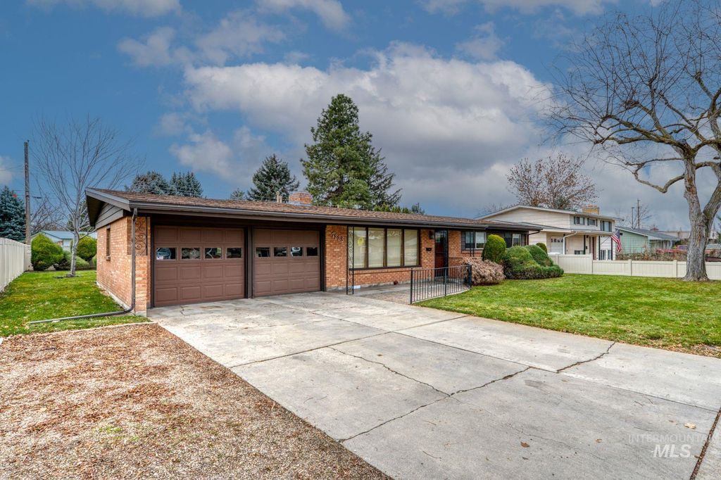 7223 W Northview St, Boise, ID 83704 - See Est. Value, Schools & More