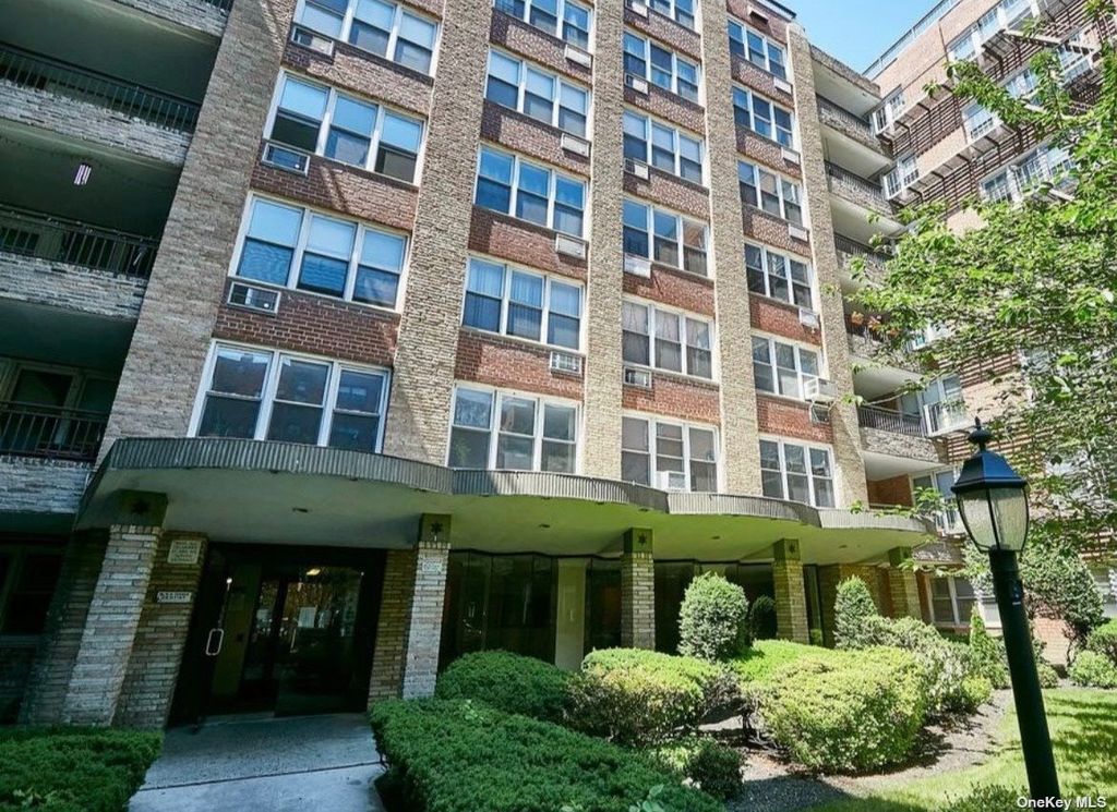 94-11 59th Street UNIT 12c, Flushing, NY 11367 | MLS# 3507923 | Trulia