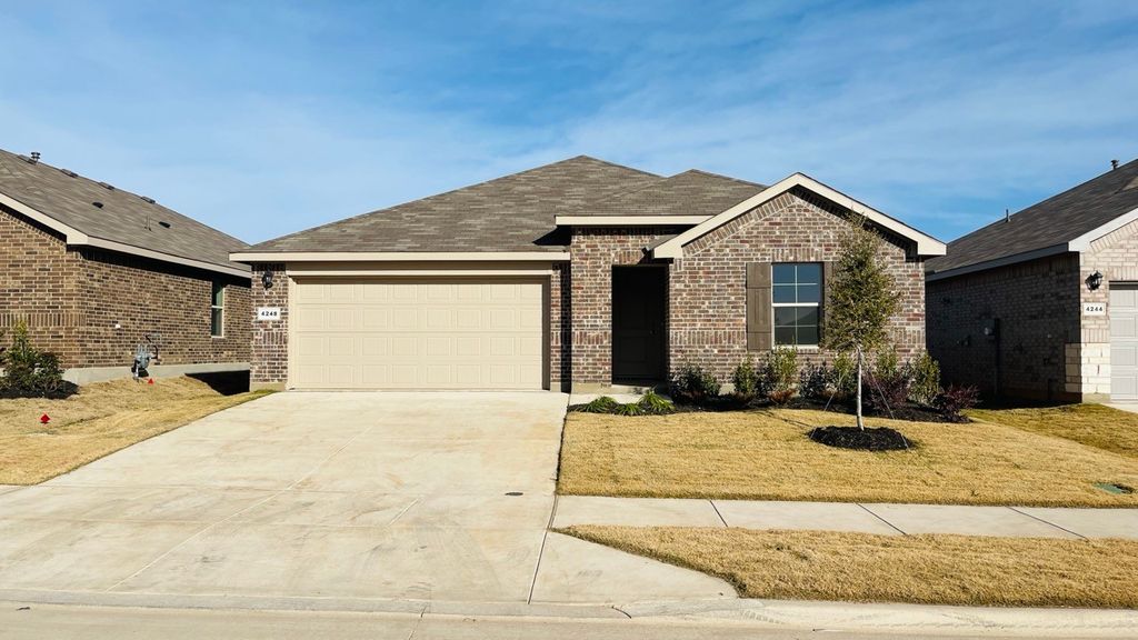 4248 Trickling Creek Ln, Crowley, TX 76036 | MLS# 21152539 - Trulia ...