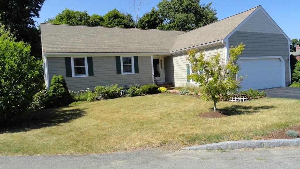 29 Stephen Rennie Dr, Weymouth, MA 02190 - See Est. Value, Schools & More