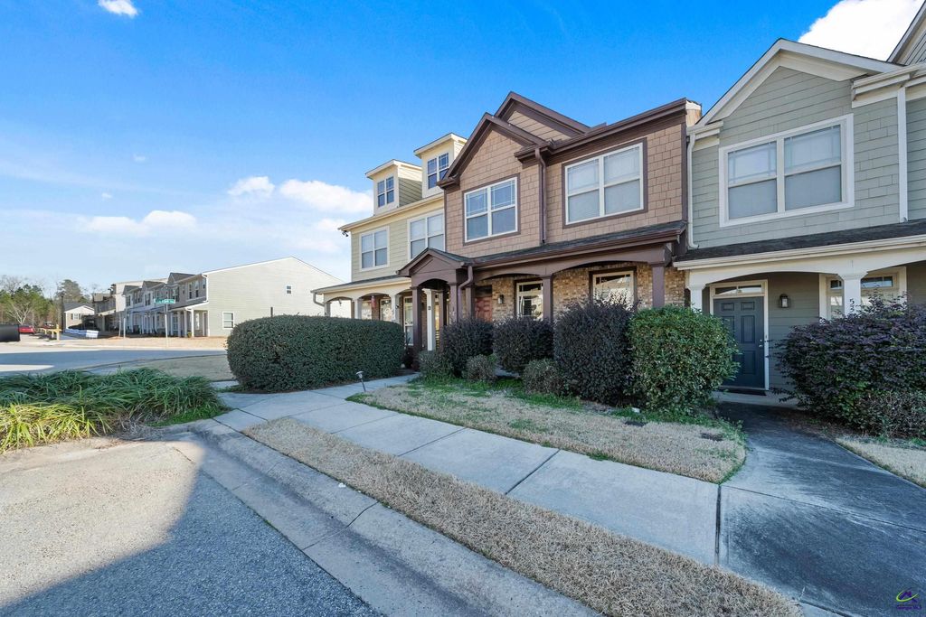 532 Ivy Brook Way, Macon, GA 31210 | MLS# 240931 | Trulia