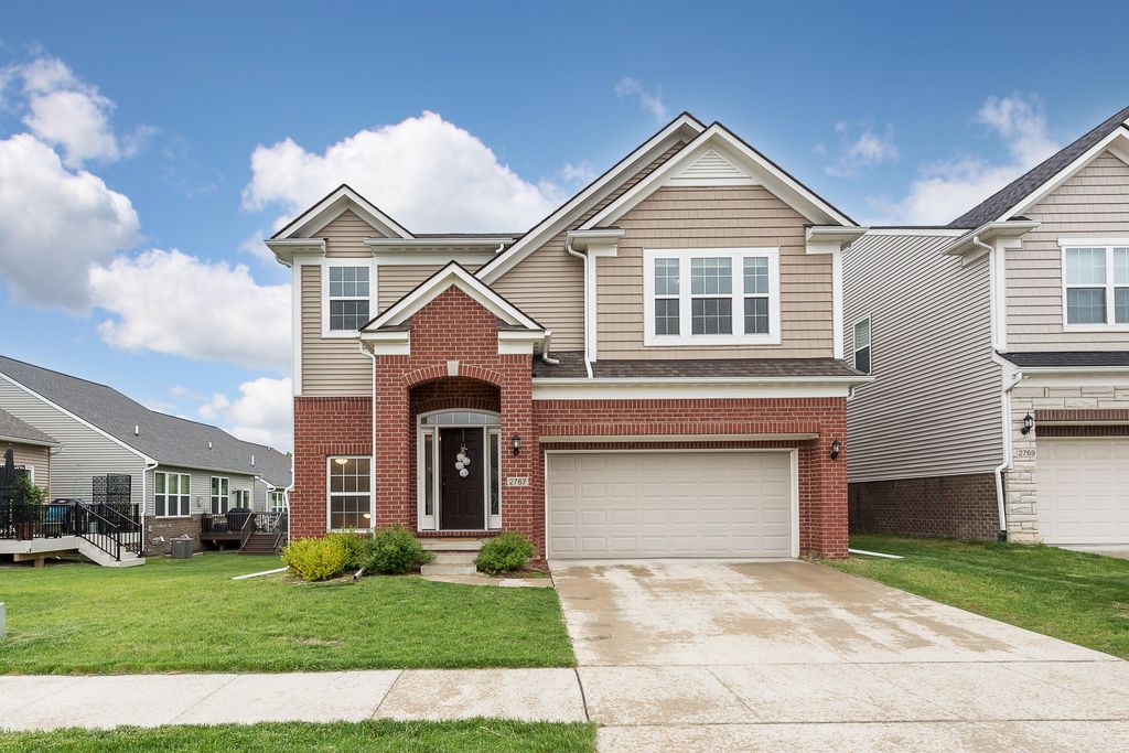 2767 Street Regis Way, Ann Arbor, MI 48105 - See Est. Value, Schools & More