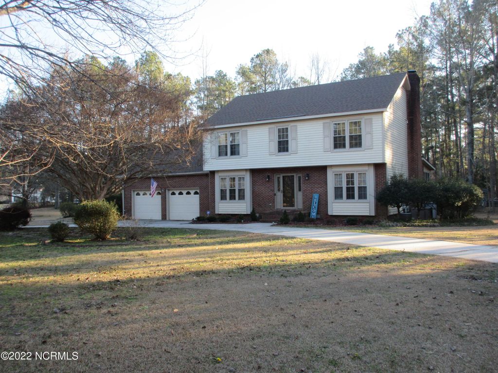 11340 Edinburgh Drive, Laurinburg, NC 28352 - See Est. Value, Schools ...